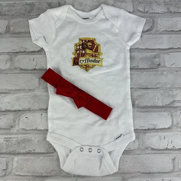 One Pieces | Gryffindor Harry Potter Crest Baby 69 Mth Bodysuit With ...